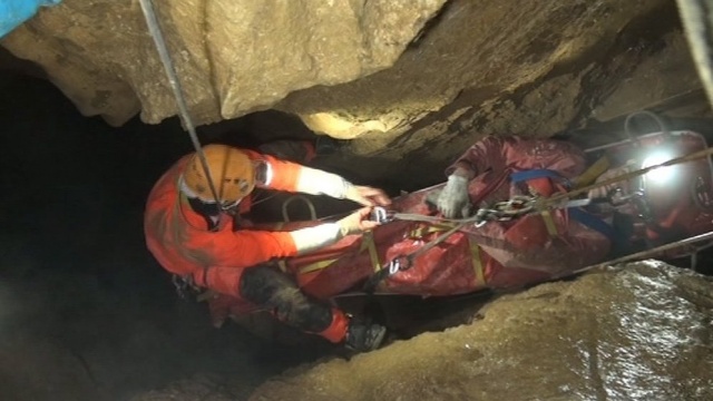 Spéléo, spéléo secours, Vercors, vercorstv, scialet Robin, Drôme,